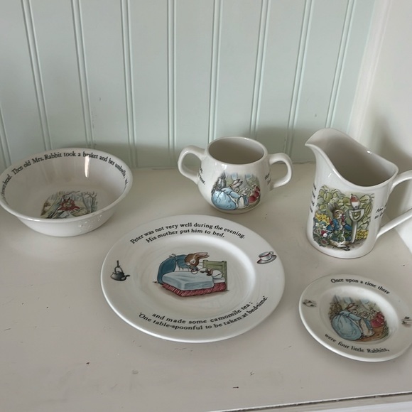 Wedgwood | Other | Beatrix Potter Peter Rabbit Wedgwood 5 Piece Dish ...